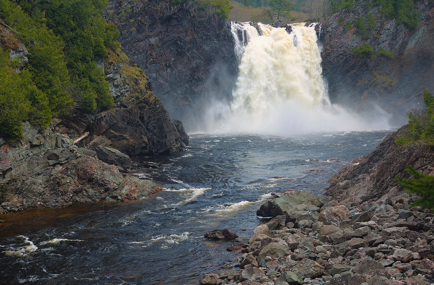 Your guide to visiting Lake Superior in spring - Ontario Parks Blog