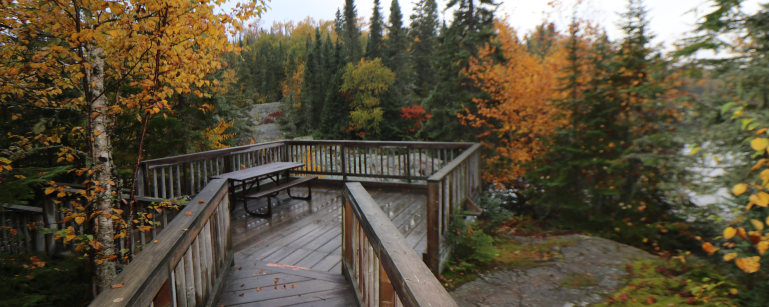 Fall hiking at Rainbow Falls Provincial Park